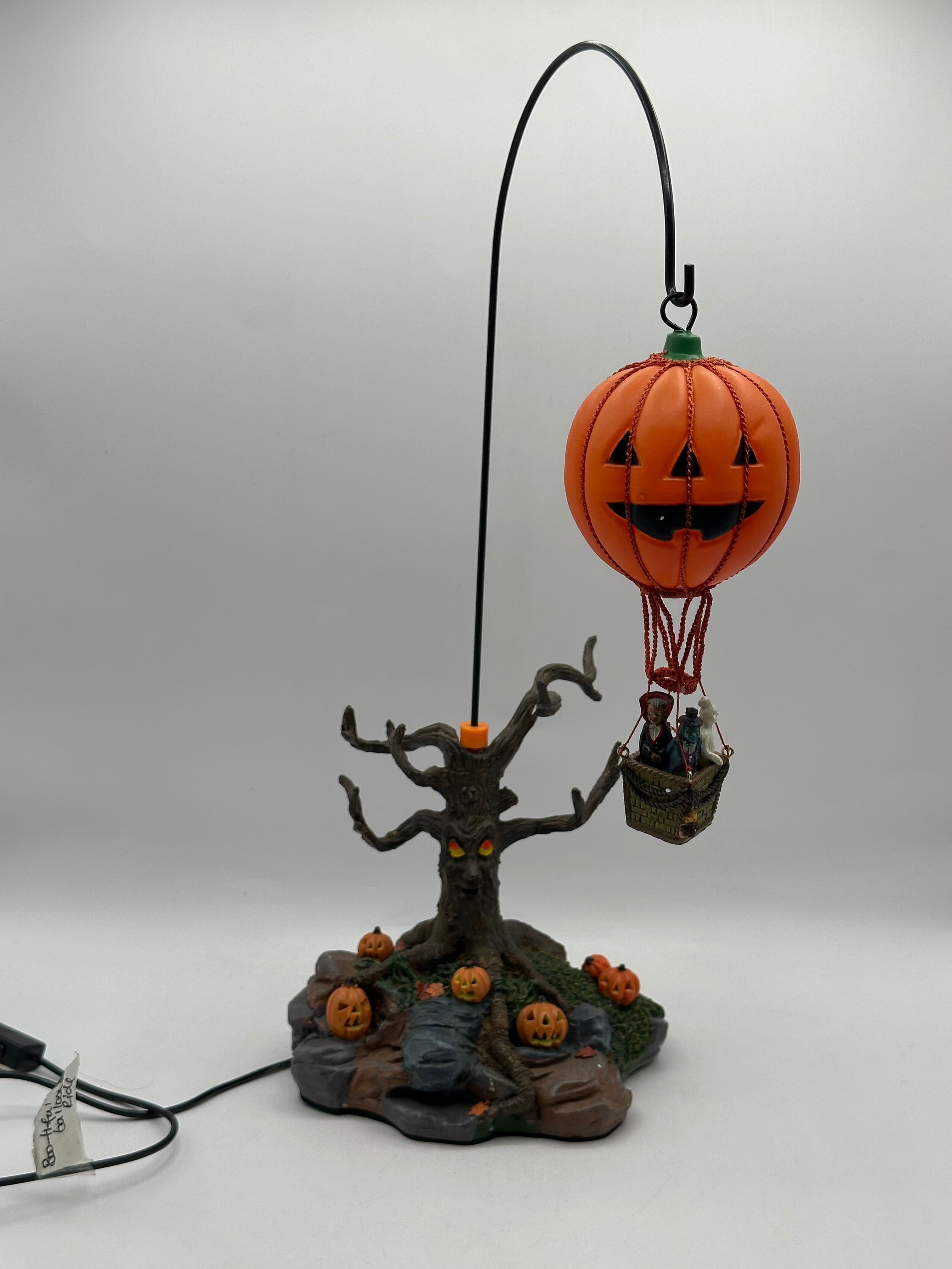 Lemax Spooky Town - My Boo!-Tiful Balloon – Vintage Villages